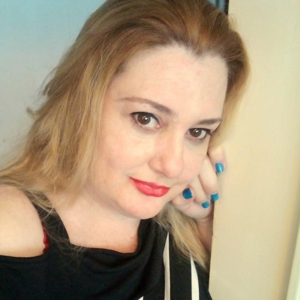 PRATI LAURA-BIOGRAFIA